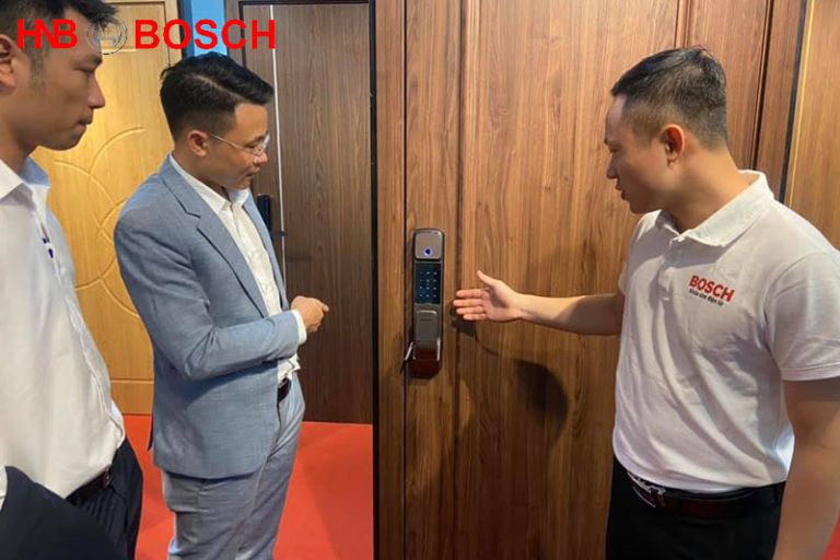 Quy Trình Lắp Đặt Khóa Thông Minh Vào Cửa | Khóa Cửa Điện Tử Bosch